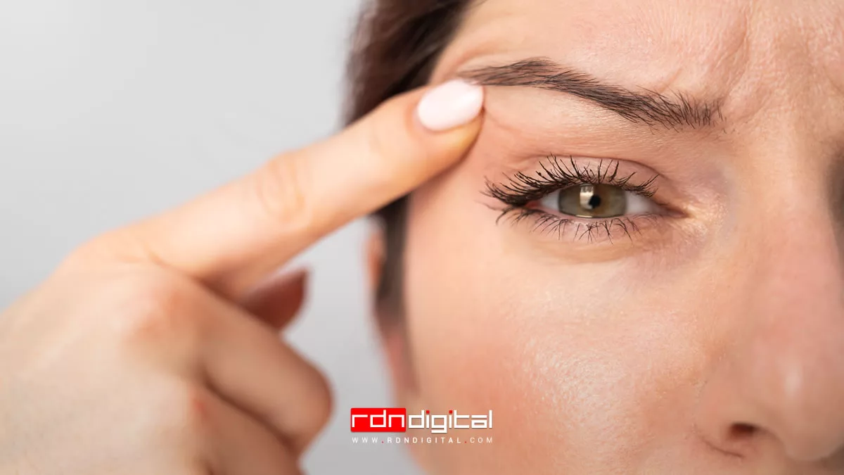 [Qué significa que te tiemble el párpado y cómo evitarlo ]